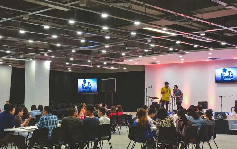 Infographic on the Different Types of Parties - DivinePartyConcepts